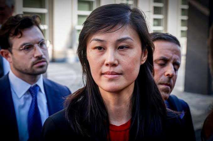 How this Chinese Spy Seduced 2 FBI Agents for 20 years - NEWS NEST