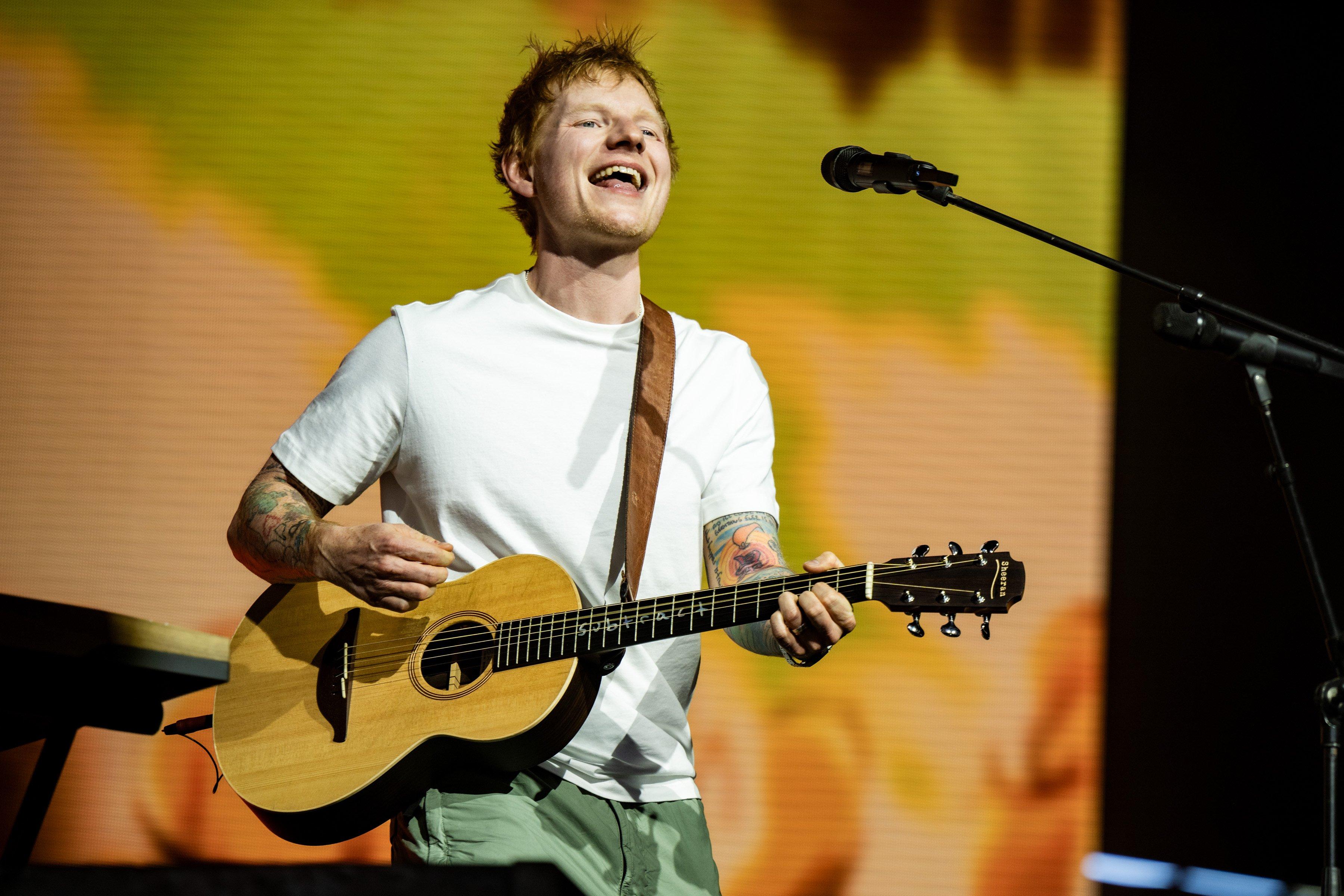 Ed Sheeran: A Glimpse Backstage into the Life of a Global Superstar ...
